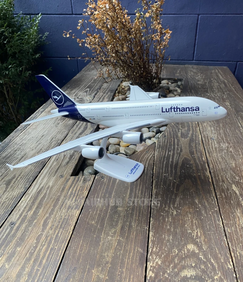 Aviation Aircraft Model Airbus A380 Lufthansa D-AIMB 1:200
